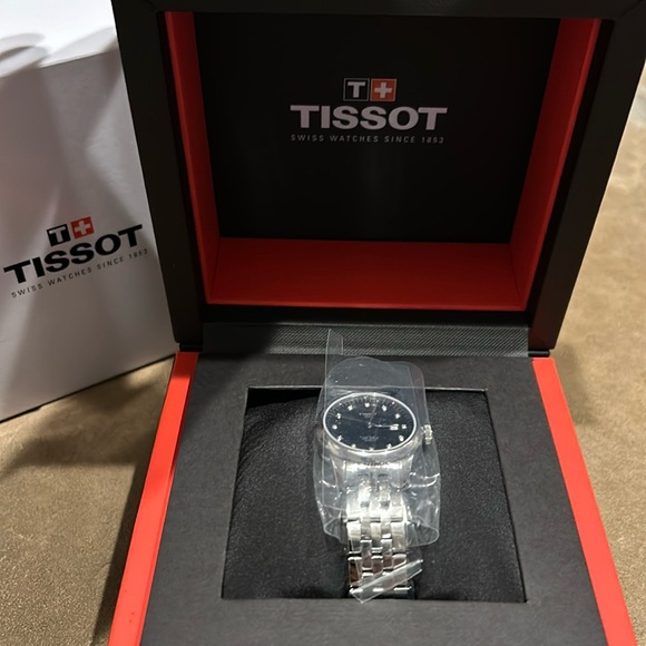 Tissot | Accessories | Womens Tissot Diamond Black Shell Face Le Locke ...
